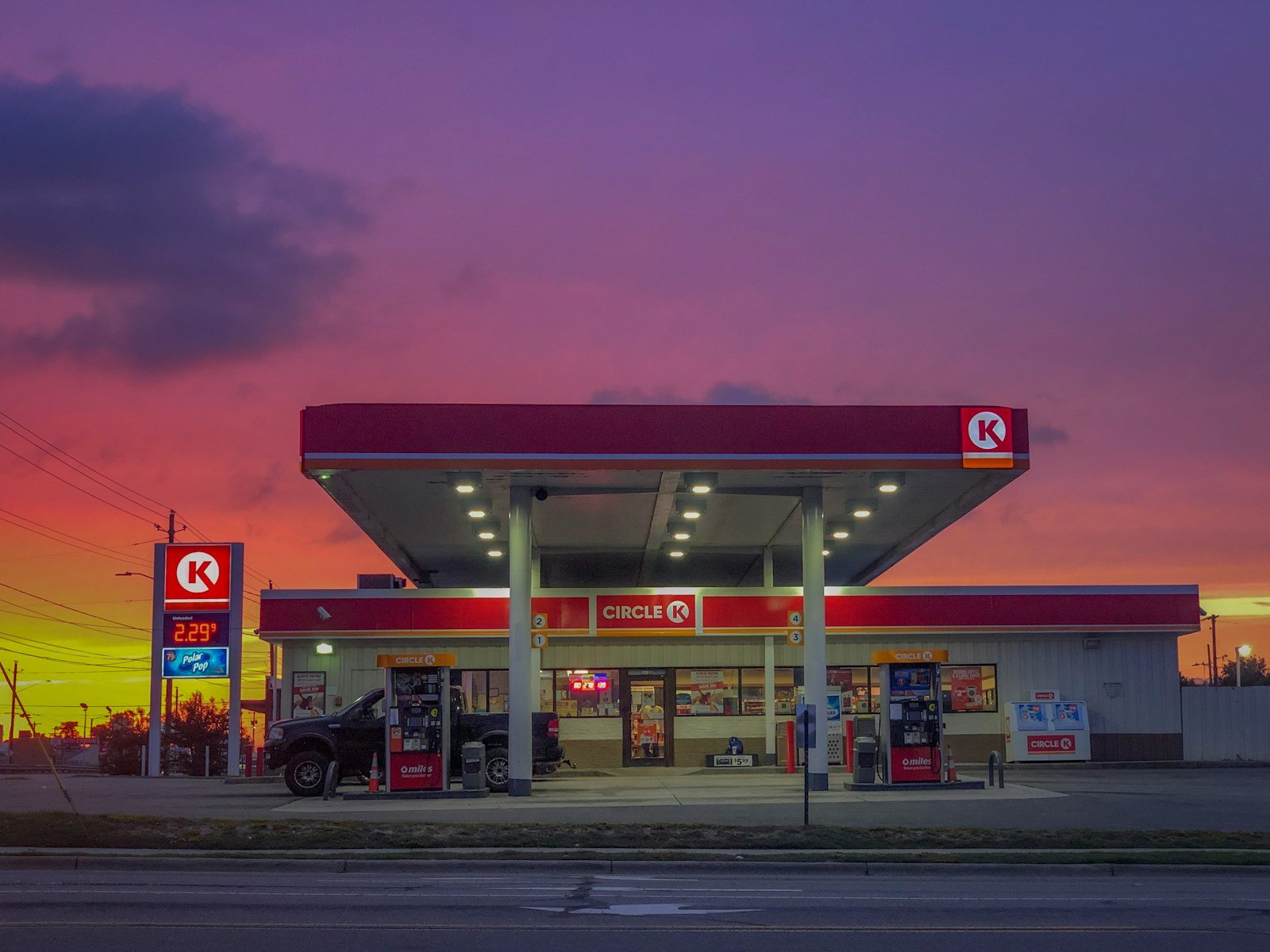 AI Gas Station Name Generator - AI Name Hub